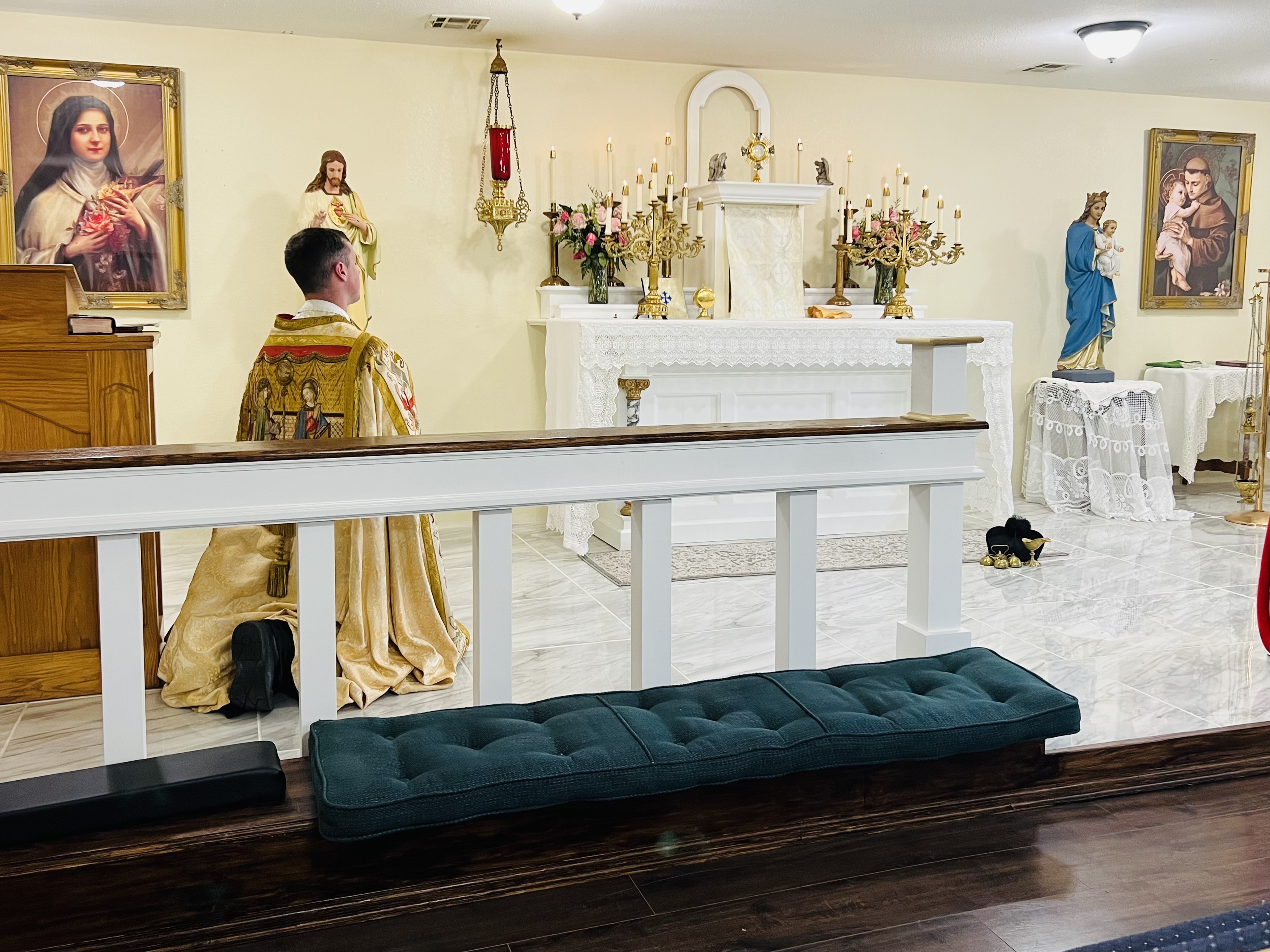 Fr. Sandquist Closes Our Retreat with the Rosary and Benediction – Our ...